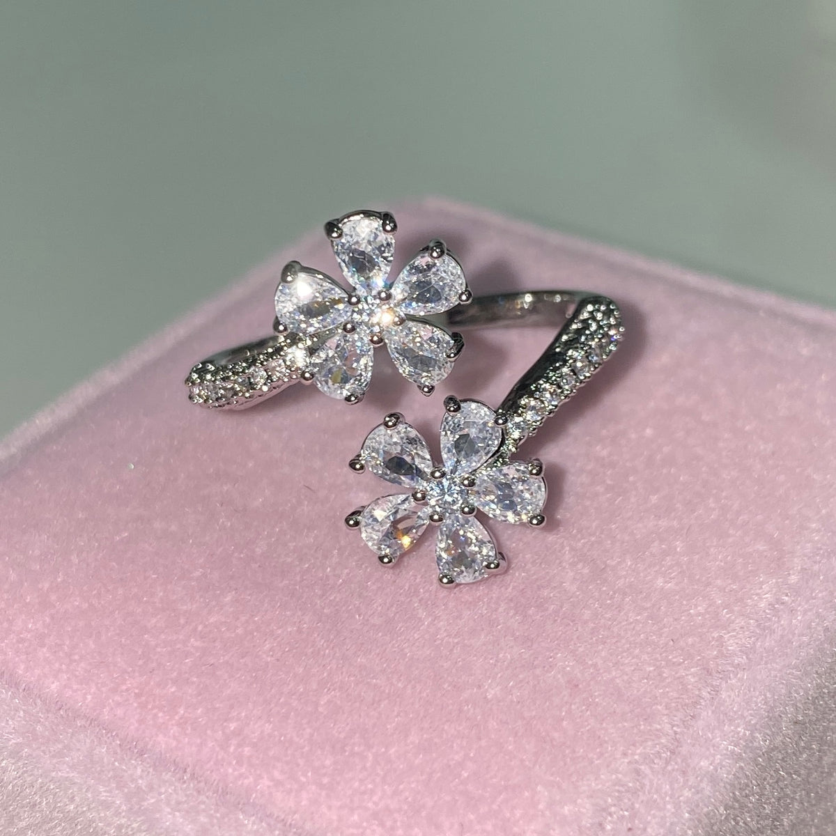 Floral Fantasy Ring – LN Nailed It